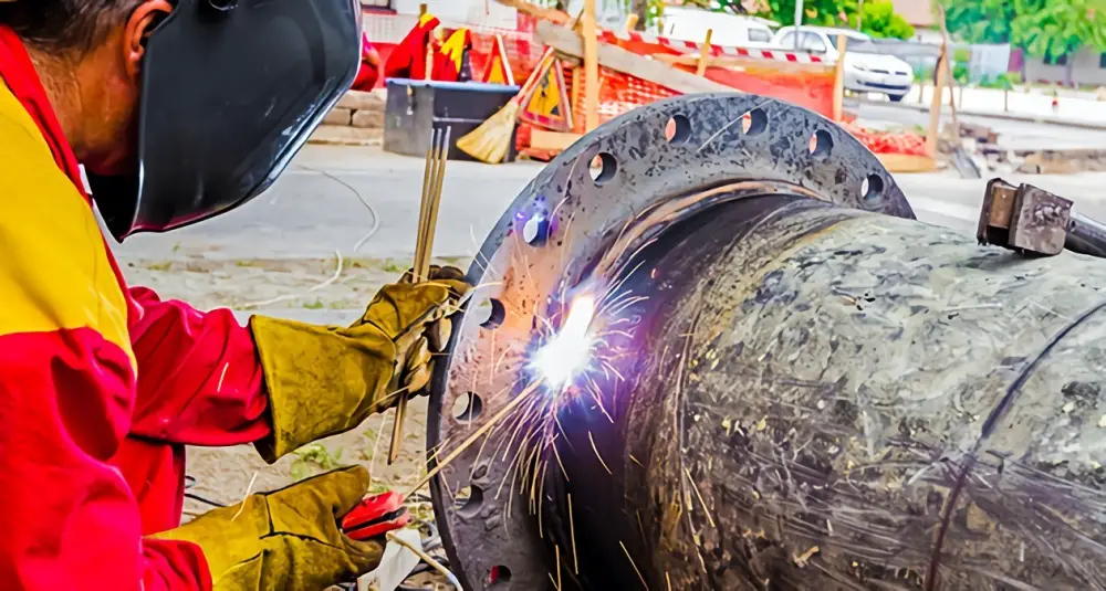 What Jobs Are Similar to Welding: Exploring Alternatives - Meaningful ...